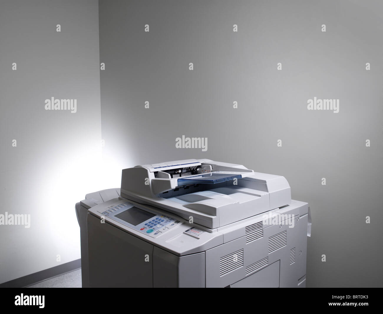 Xerox hi-res stock photography and images - Alamy