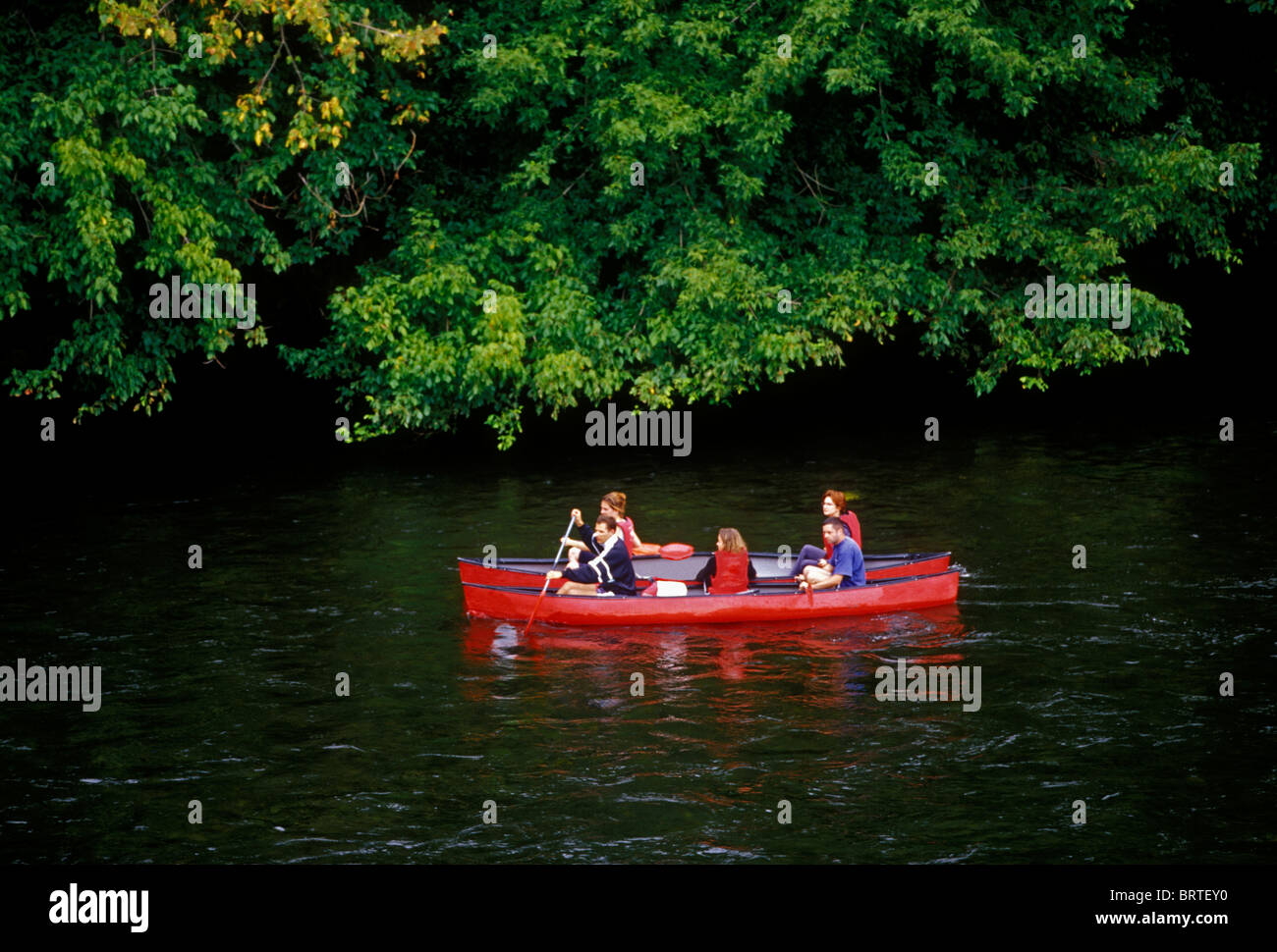 people, tourists, canoe, canoe ride, canoeing, recreation boating ...