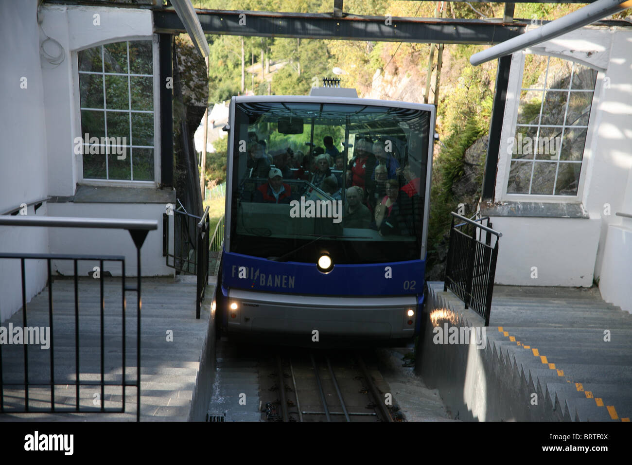 Tourists in a cable car hi-res stock photography and images - Alamy