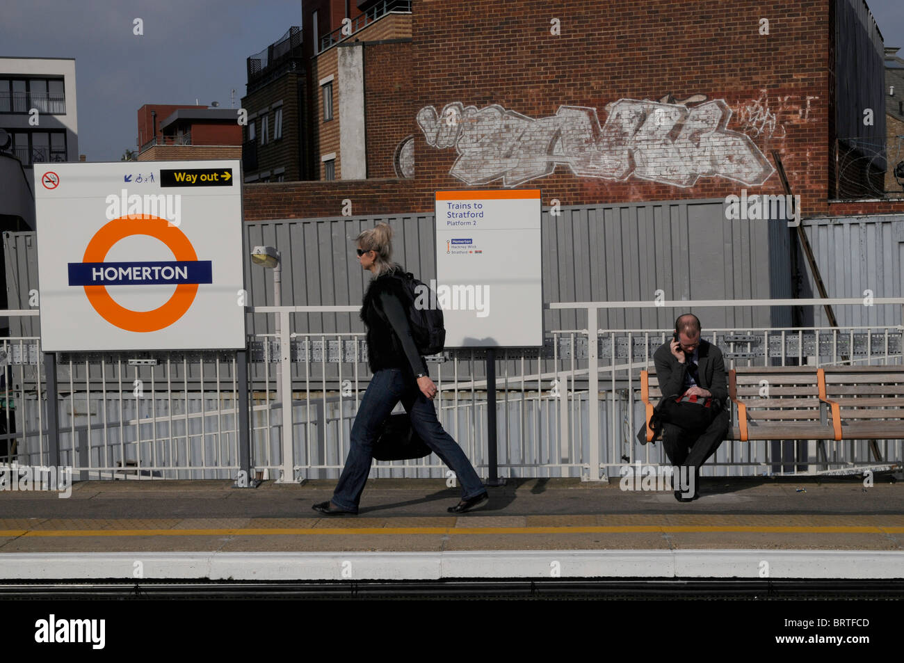 UK.Passengers at Homerton Overground station,London Stock Photo - Alamy