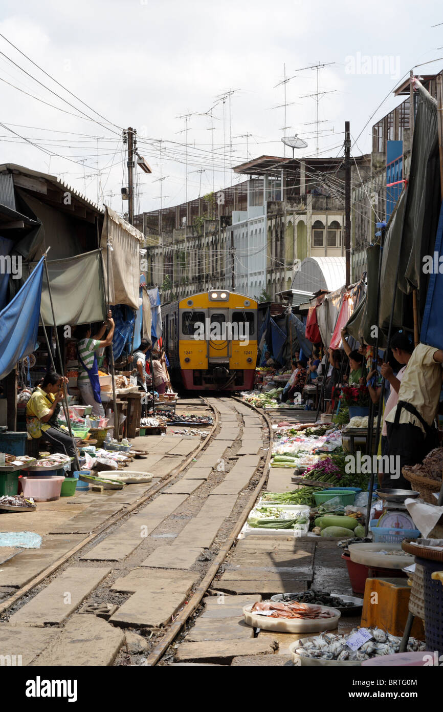 Railway Market Thailand High Resolution Stock Photography and Images ...