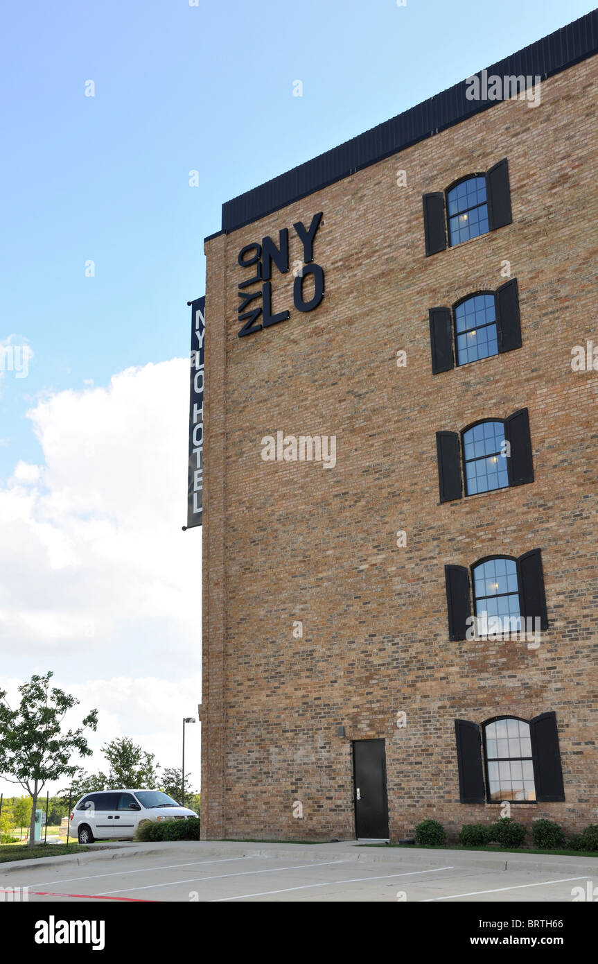 NYLO hotel in Plano, Texas, USA Stock Photo - Alamy