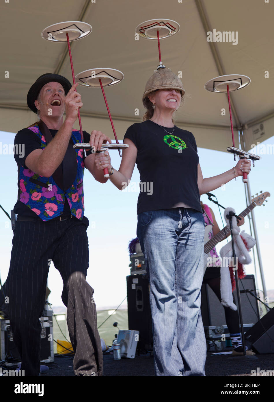 Balances balancing plates hi-res stock photography and images - Alamy