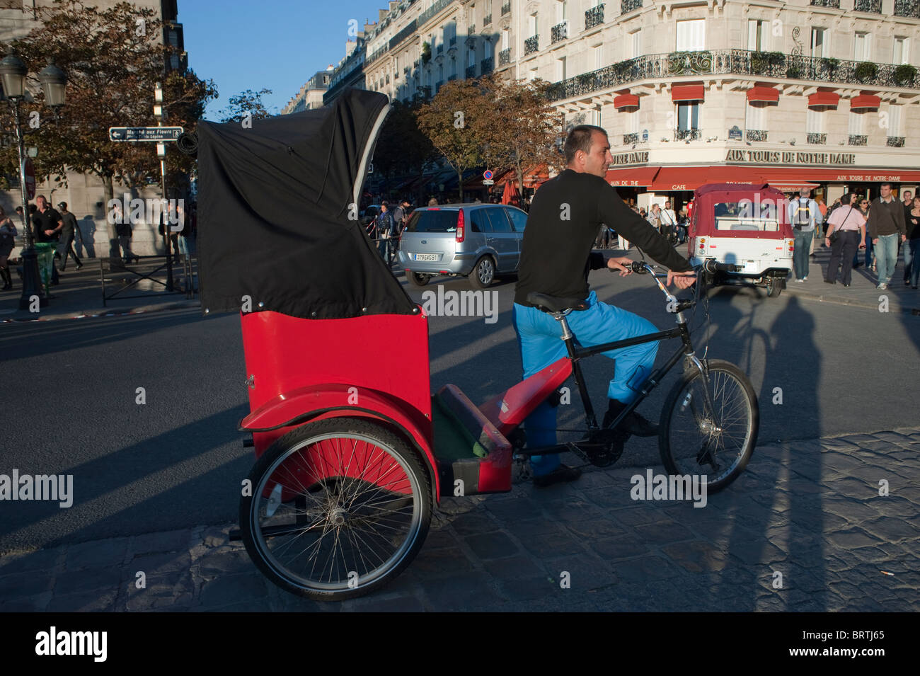 Modern day rickshaws hi-res stock photography and images - Alamy