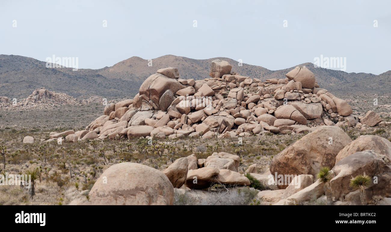 Rockpile pile of rocks hi-res stock photography and images - Alamy