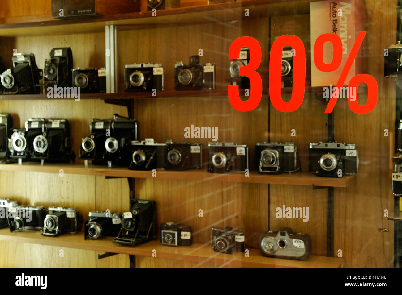 Old sign display hi-res stock photography and images - Alamy