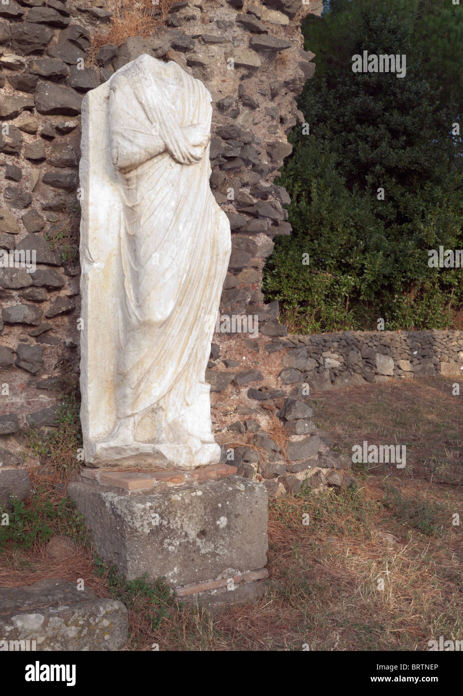 Rome, Italy, statue along ancient Appian Way Stock Photo - Alamy
