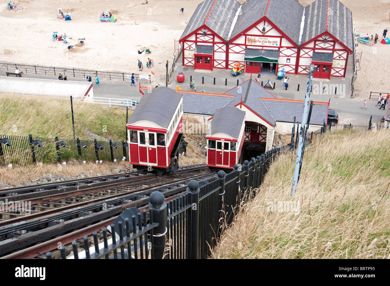 Saltburn cliff lift water hi-res stock photography and images - Alamy