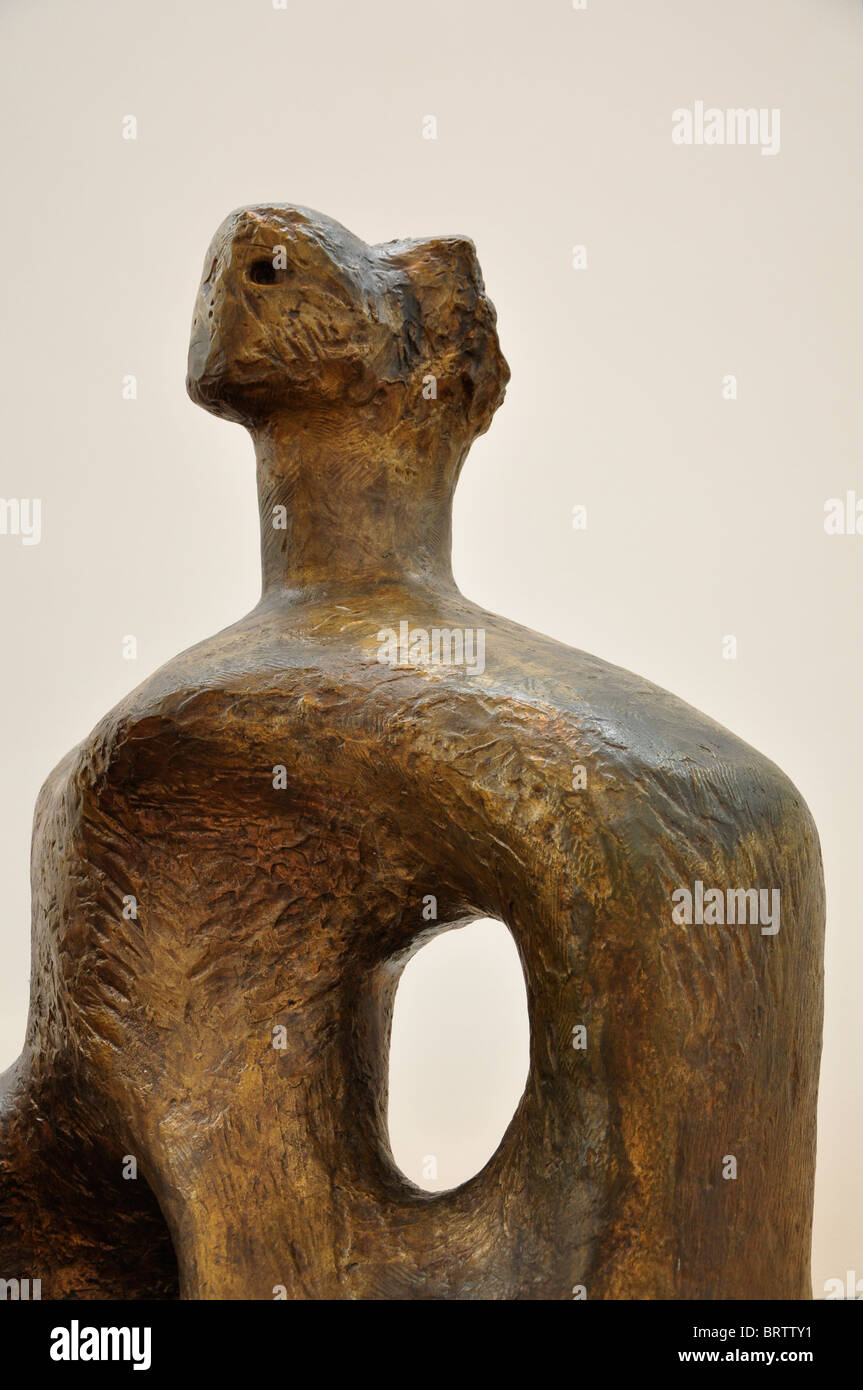 Henry Moore sculptures Stock Photo - Alamy