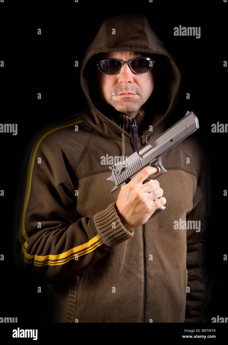 man with gun Stock Photo - Alamy