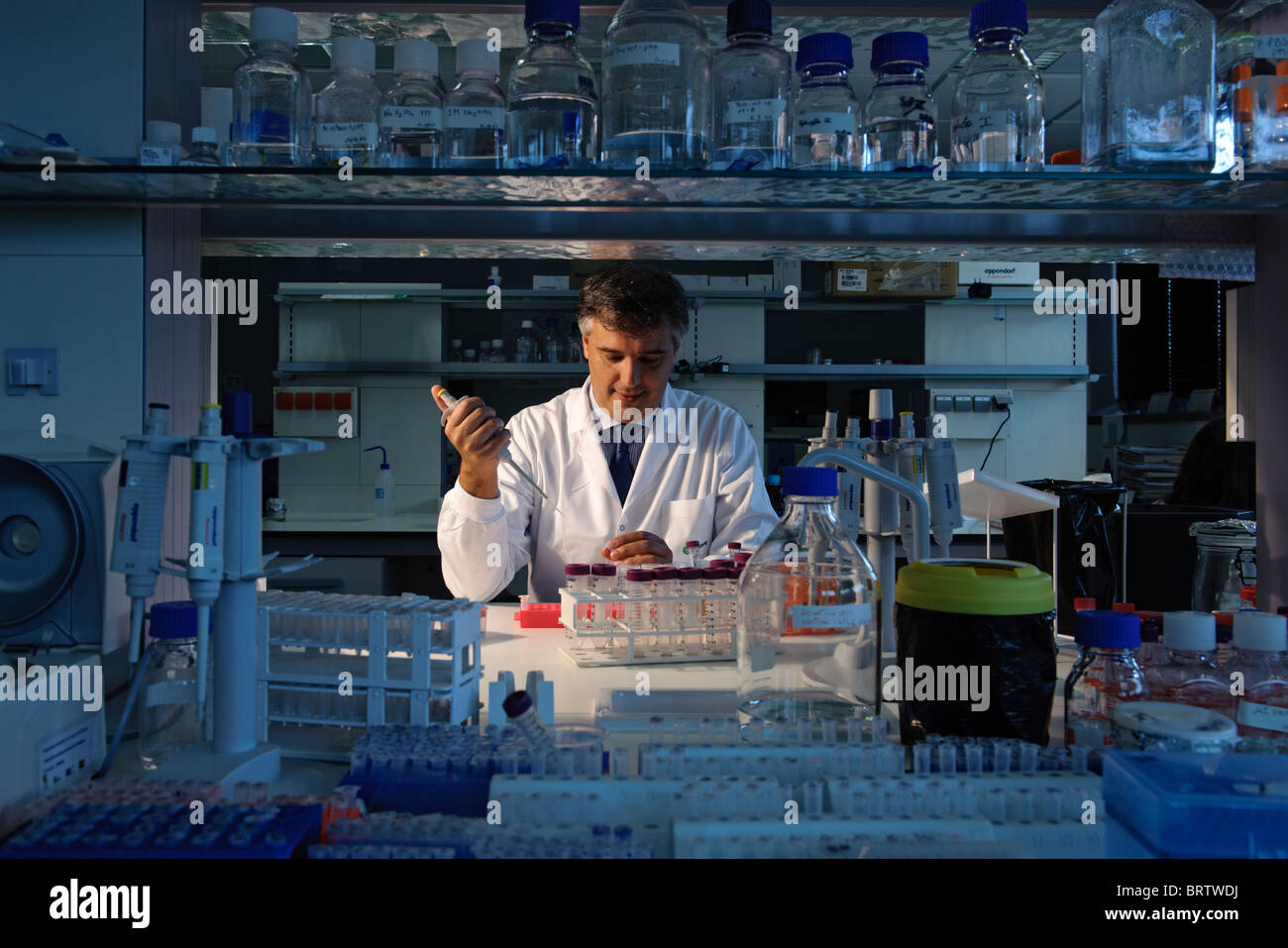 Spanish scientist hi-res stock photography and images - Alamy