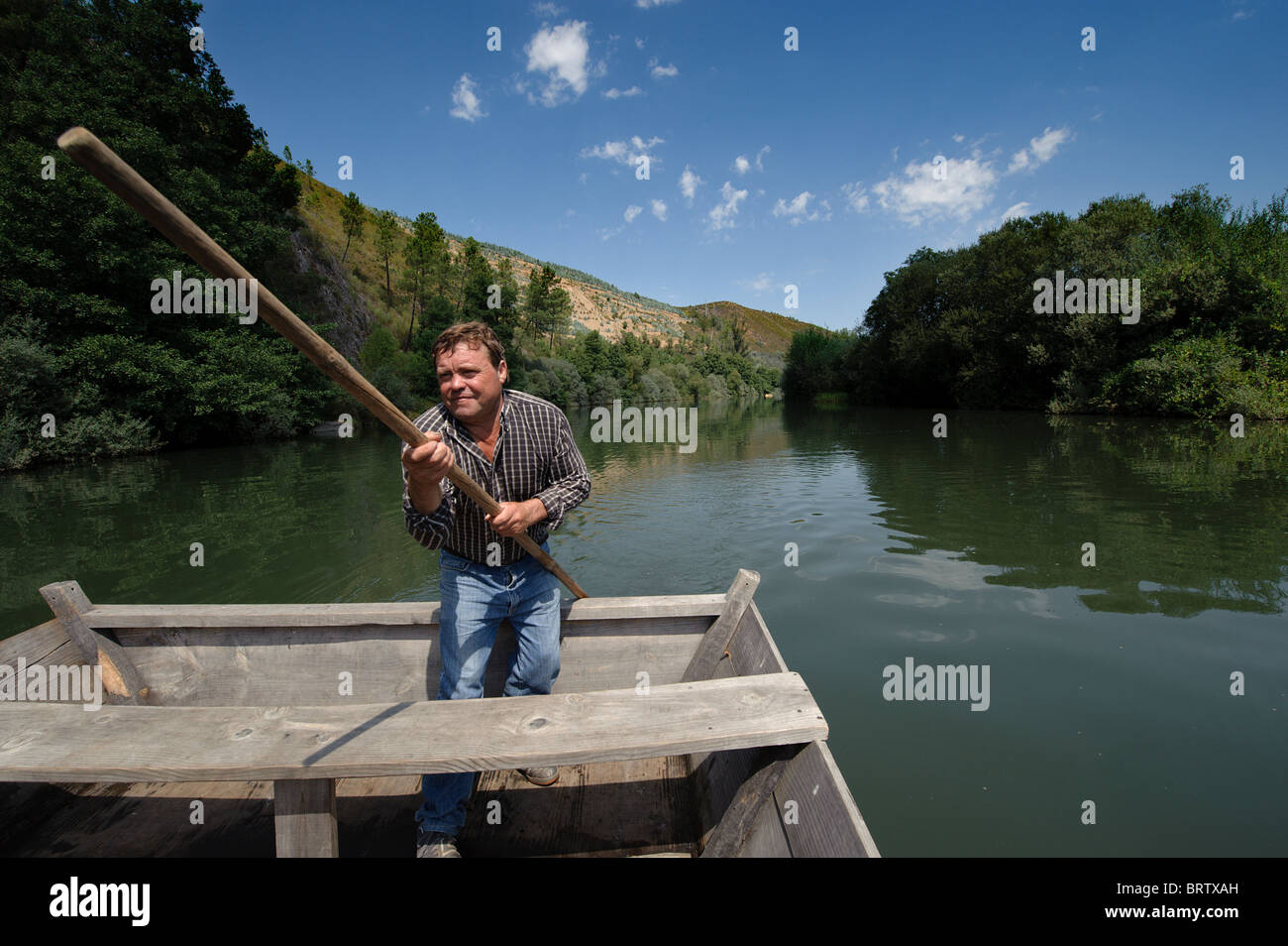 River pilots hi-res stock photography and images - Alamy