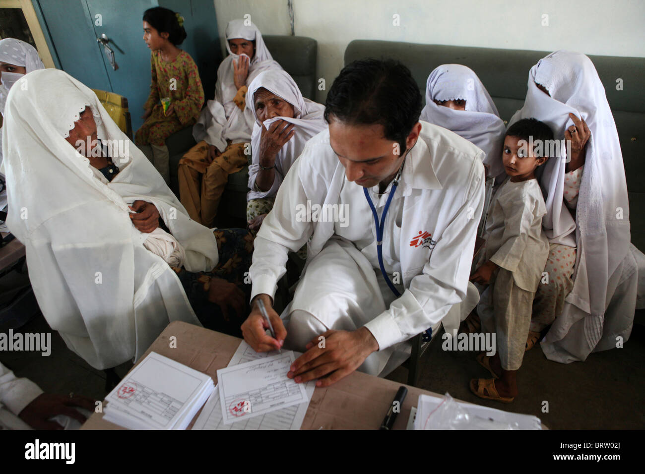 clinic of MSF for victims of floods in pakistan Stock Photo - Alamy