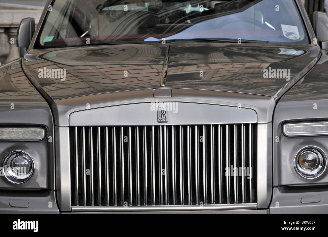 Logo de rolls royce hi-res stock photography and images - Alamy