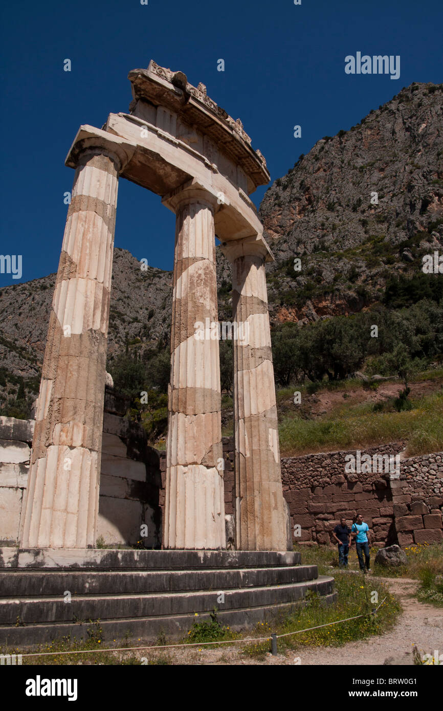 Sanctuary of Athina Pronaia and Tholos building Stock Photo - Alamy