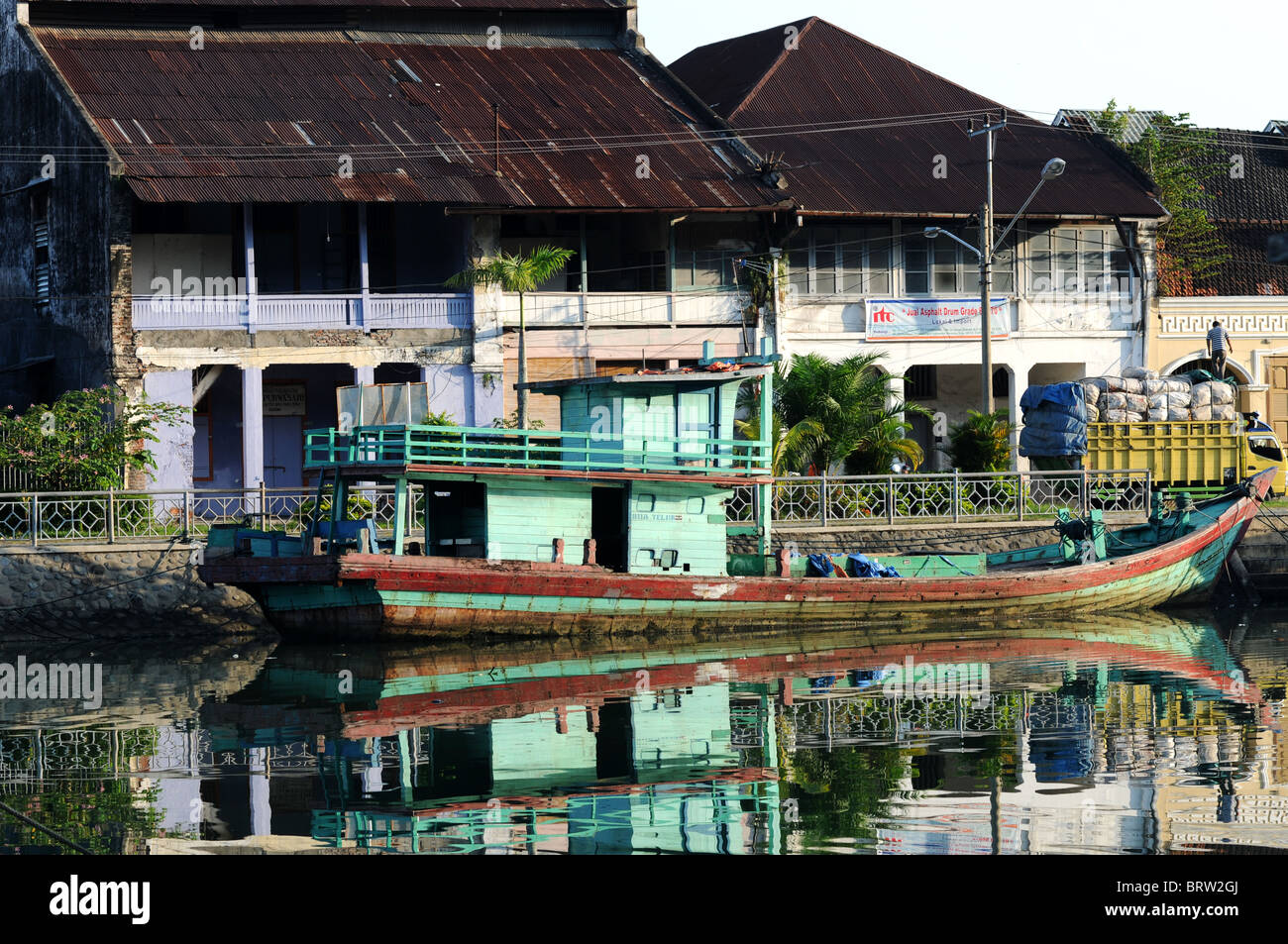 batang arau river padang sumatra indonesia Stock Photo - Alamy
