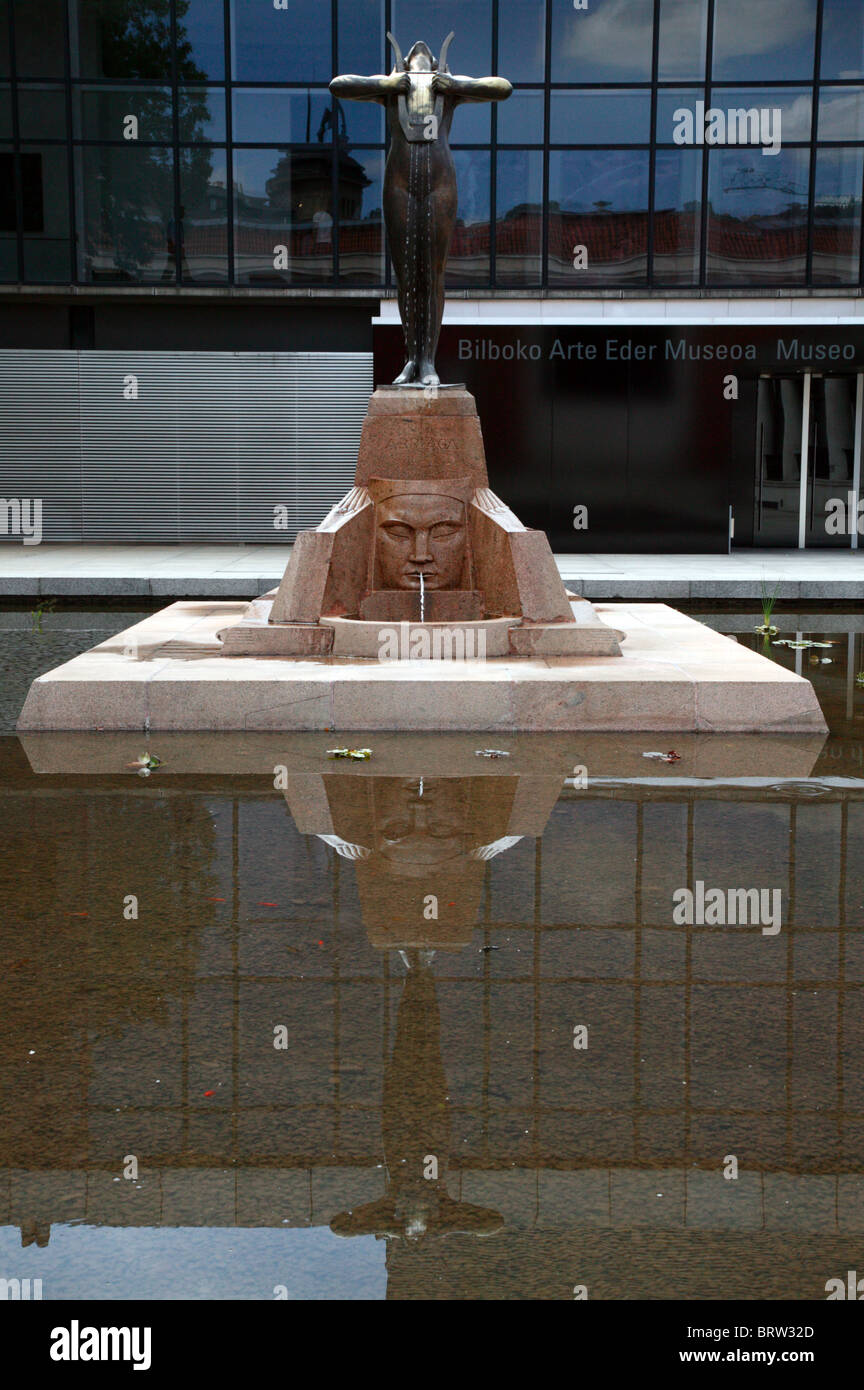 Beautiful Statue near the entrance to the Museum de Bellas Artes ...