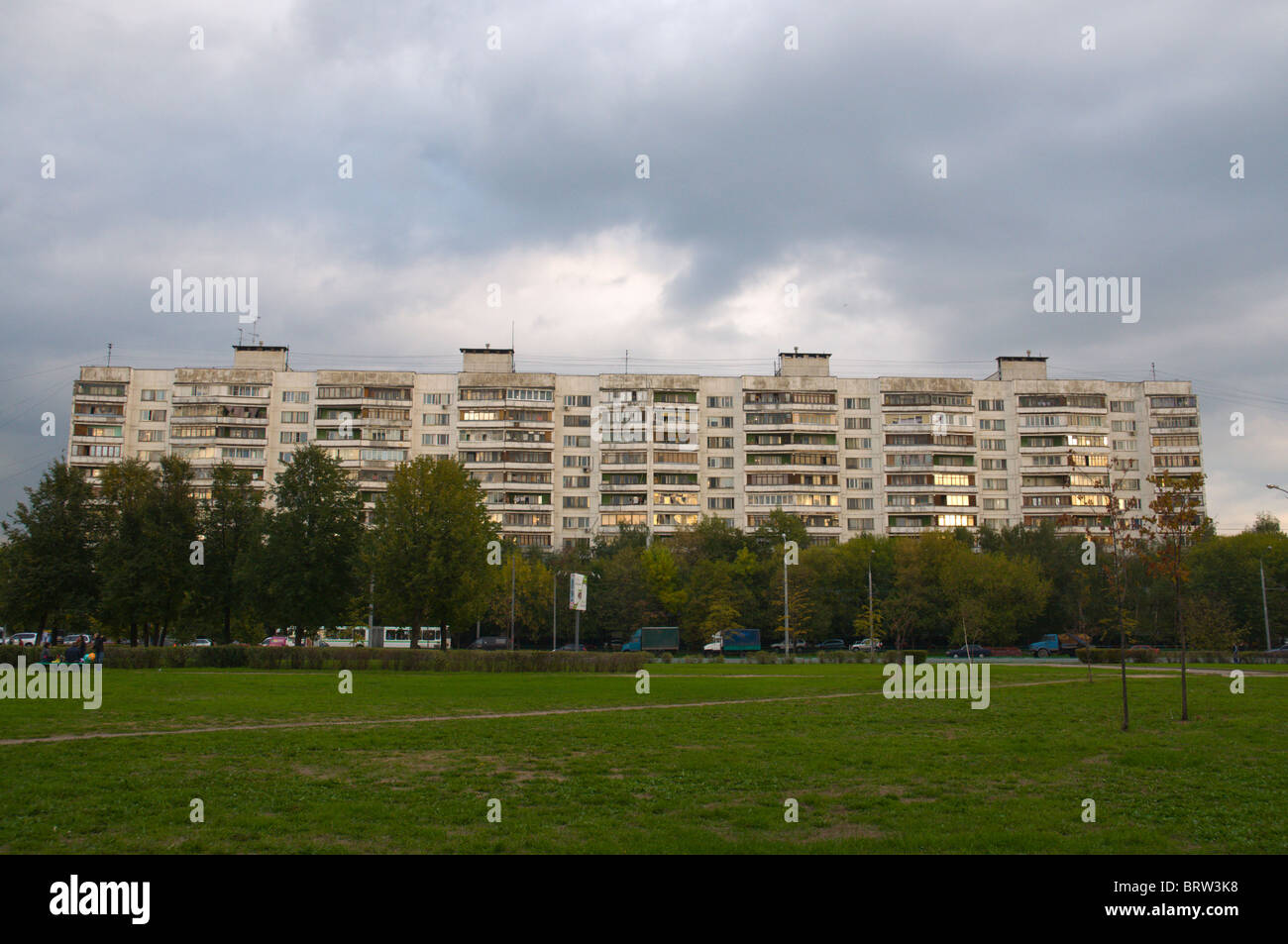 Moscow suburbs housing hi-res stock photography and images - Alamy