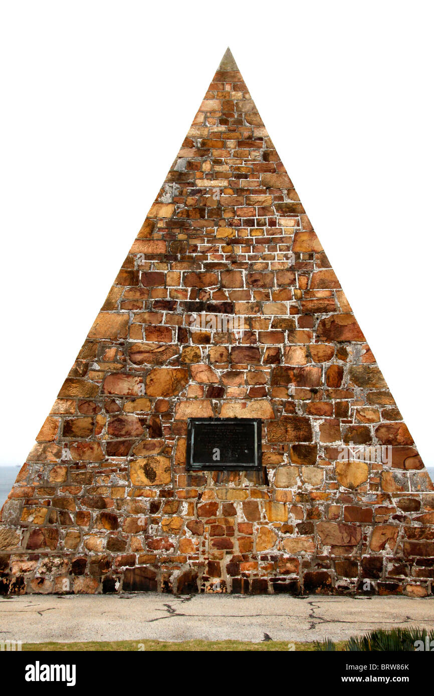 The pyramid-shaped Donkin Memorial in Port Elizabeth Stock Photo - Alamy
