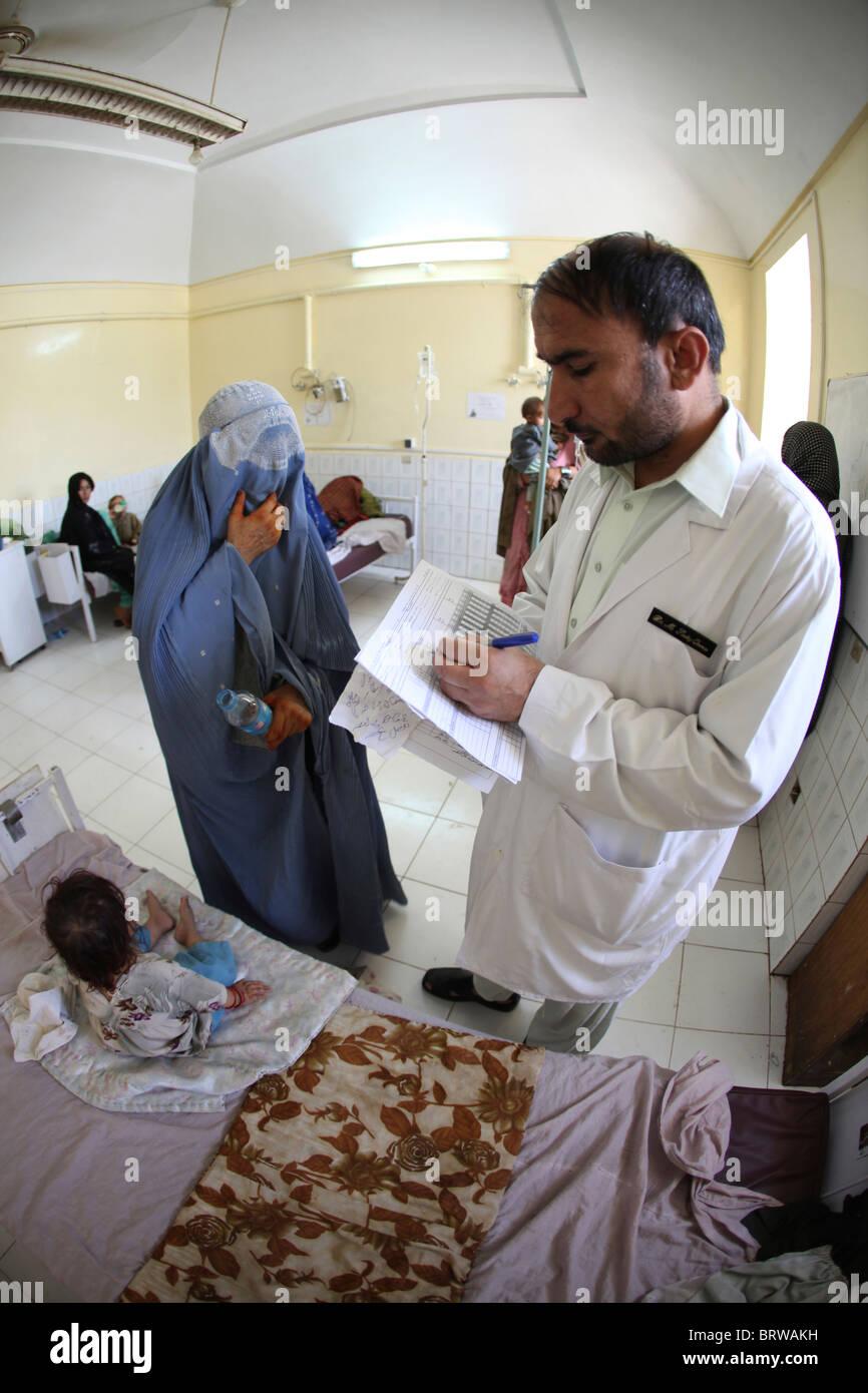 pediatric ward of an Afghan hospital Stock Photo - Alamy