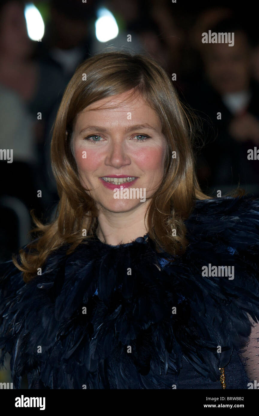 Jessica Hynes attends The European Premiere of "Despicable Me at Empire ...