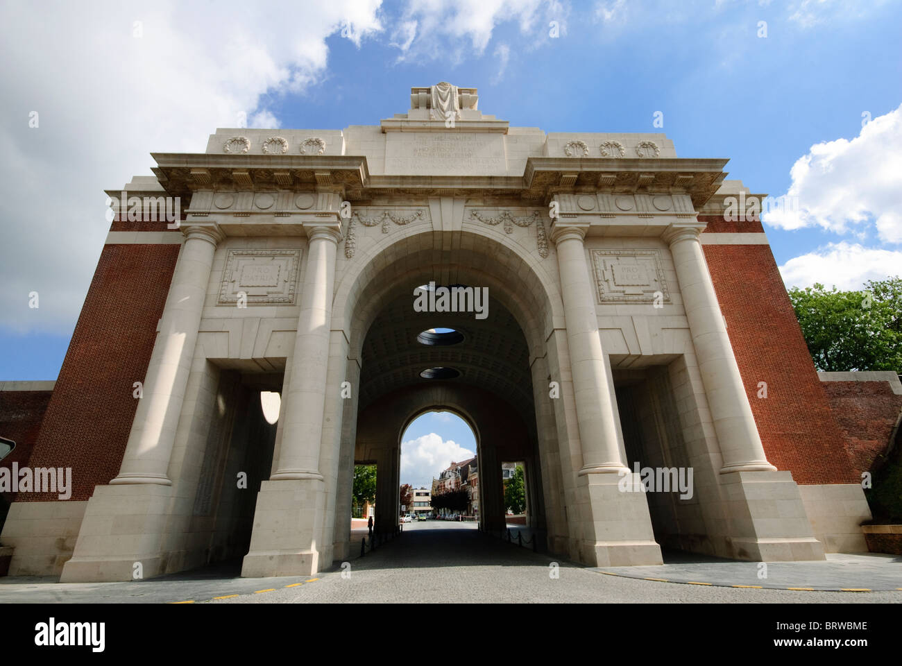 The Menin Gate, Ypres Stock Photo - Alamy