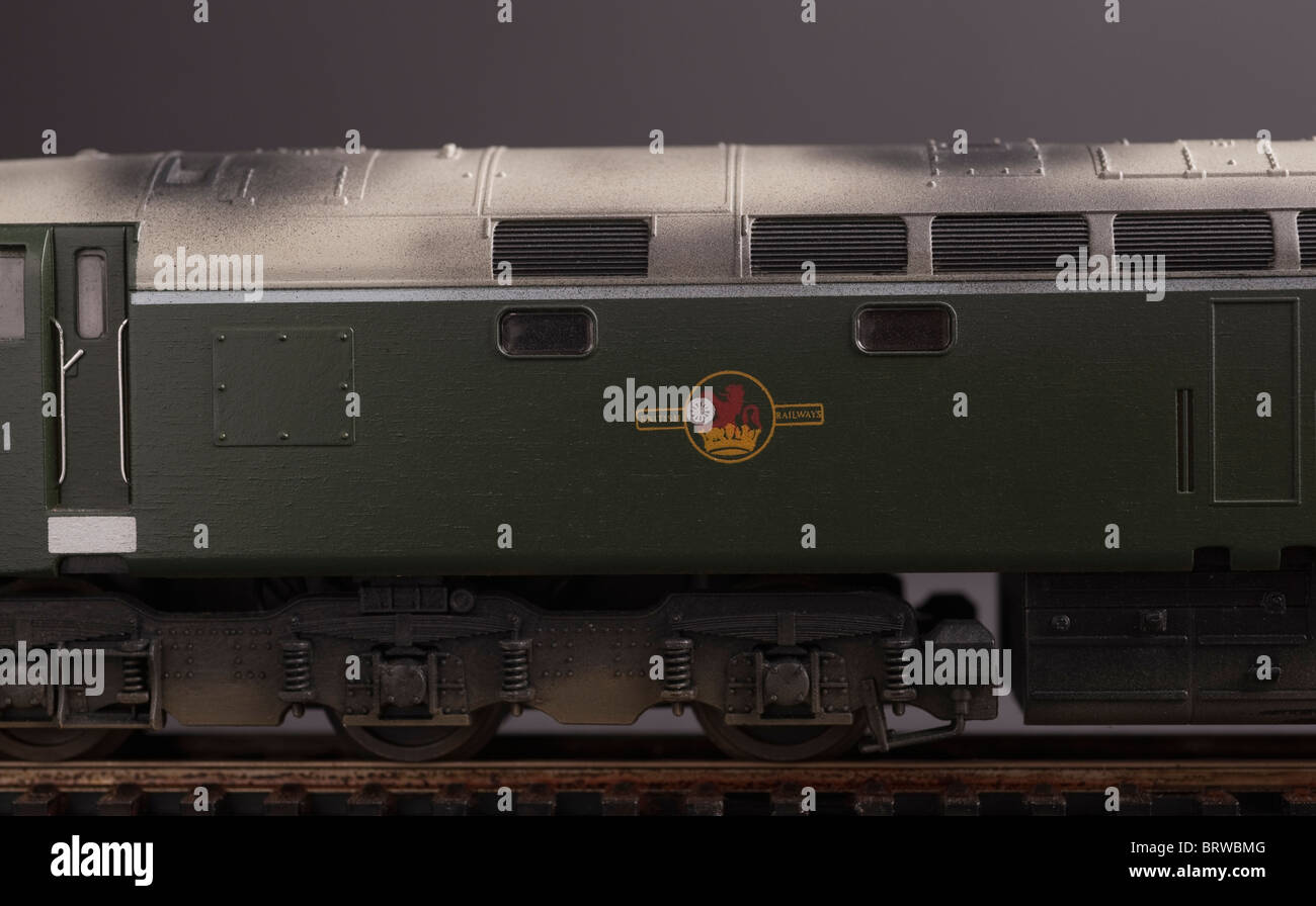 Class 40 diesel locomotive hi-res stock photography and images - Alamy