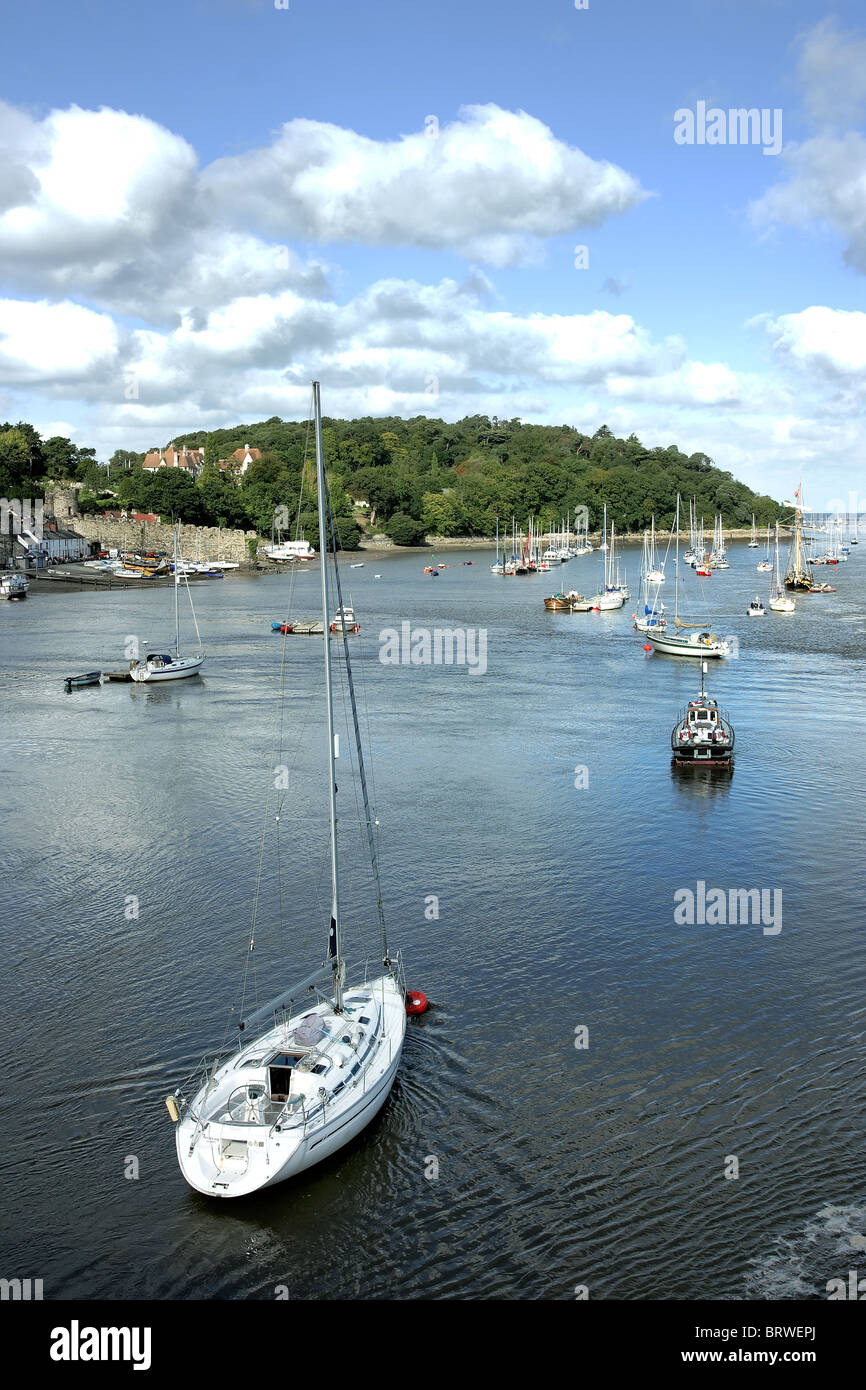 Yachts moored in the River Conway estuary Stock Photo - Alamy