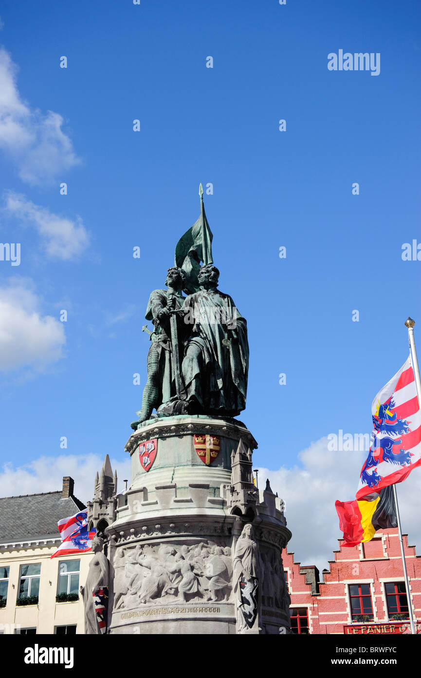 Monuments bruges hi-res stock photography and images - Alamy