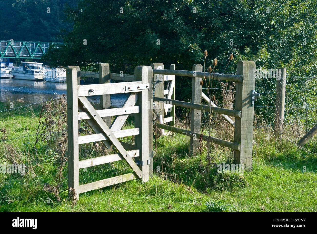 Open gates with a river and boats hi-res stock photography and images ...