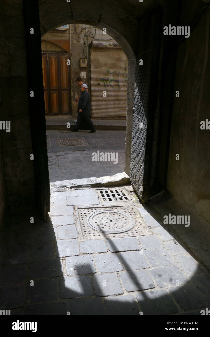 Syria aleppo street scene hi-res stock photography and images - Alamy