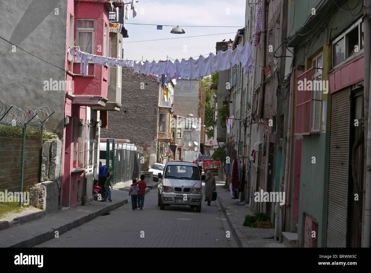 Washing in istanbul hi-res stock photography and images - Alamy