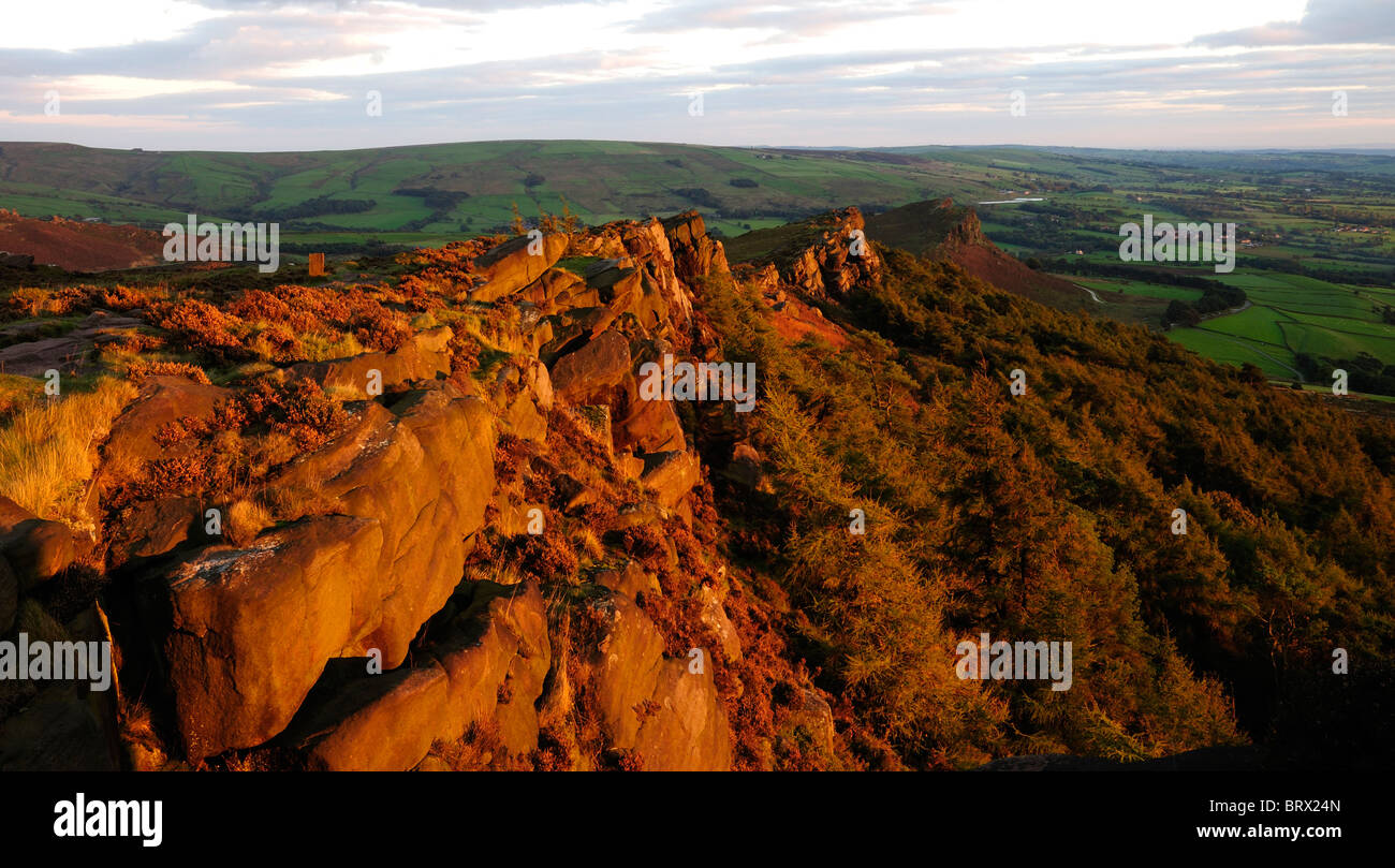 Cliff face showing rock hi-res stock photography and images - Alamy