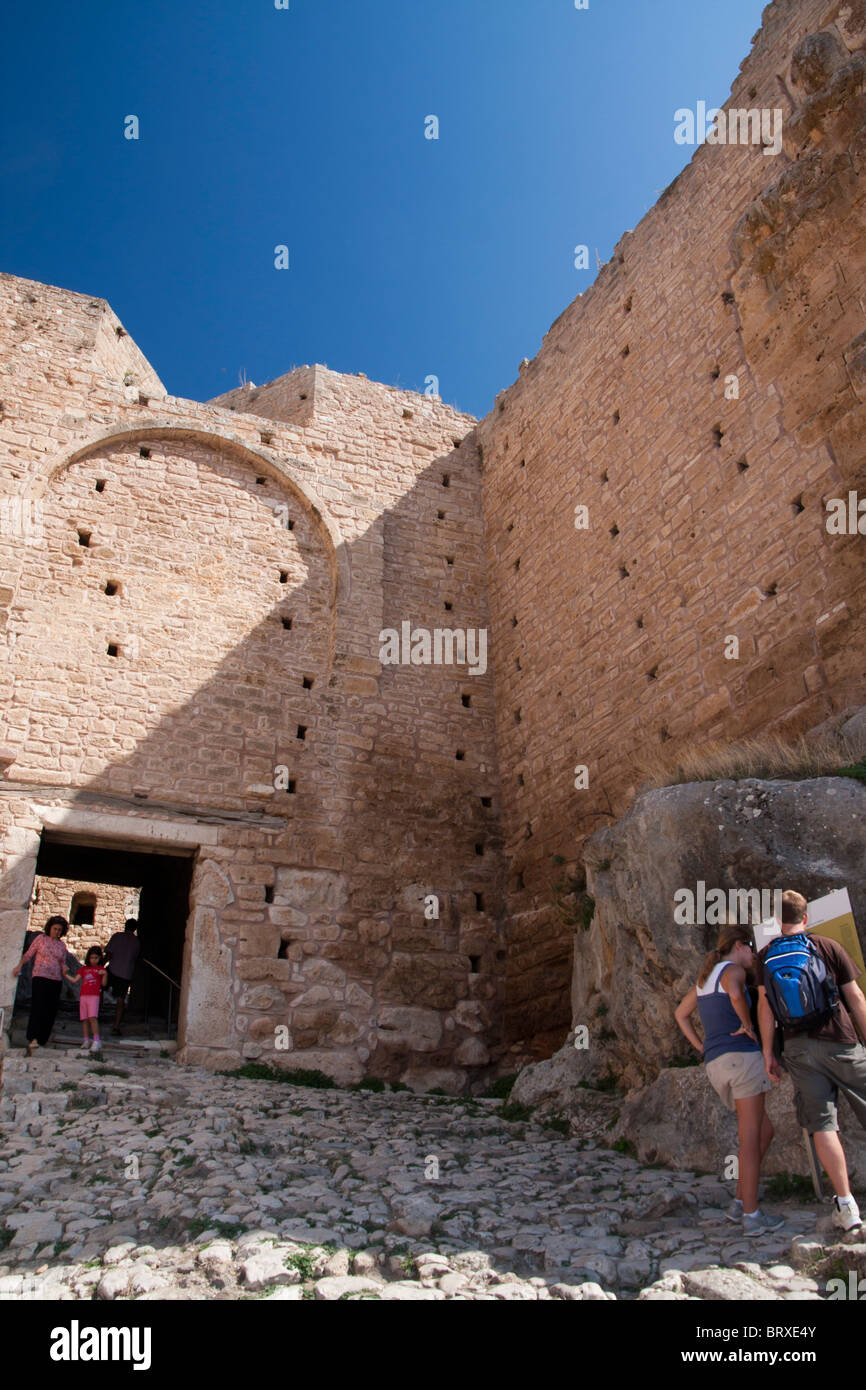 Acrocorinth fortress in Ancient Corinth Stock Photo - Alamy