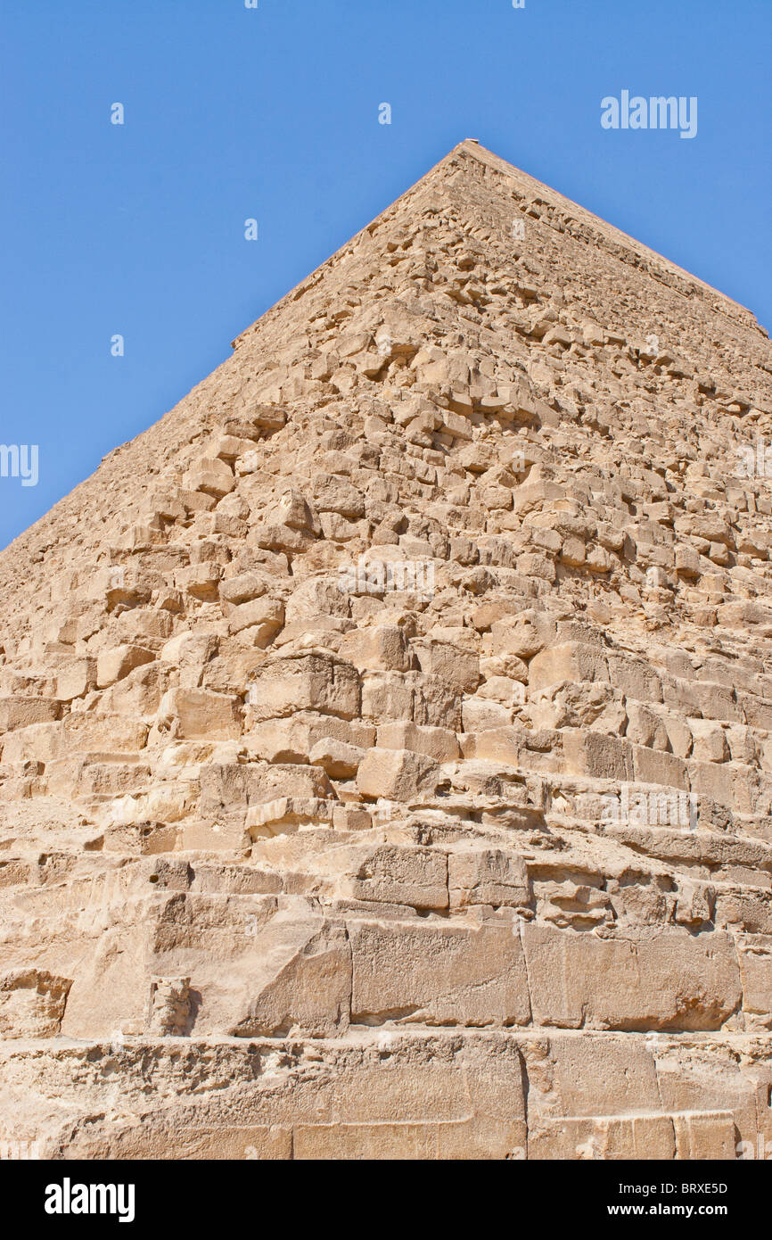 The Pyramid of Khafre (Chephren) at Giza, Egypt Stock Photo - Alamy