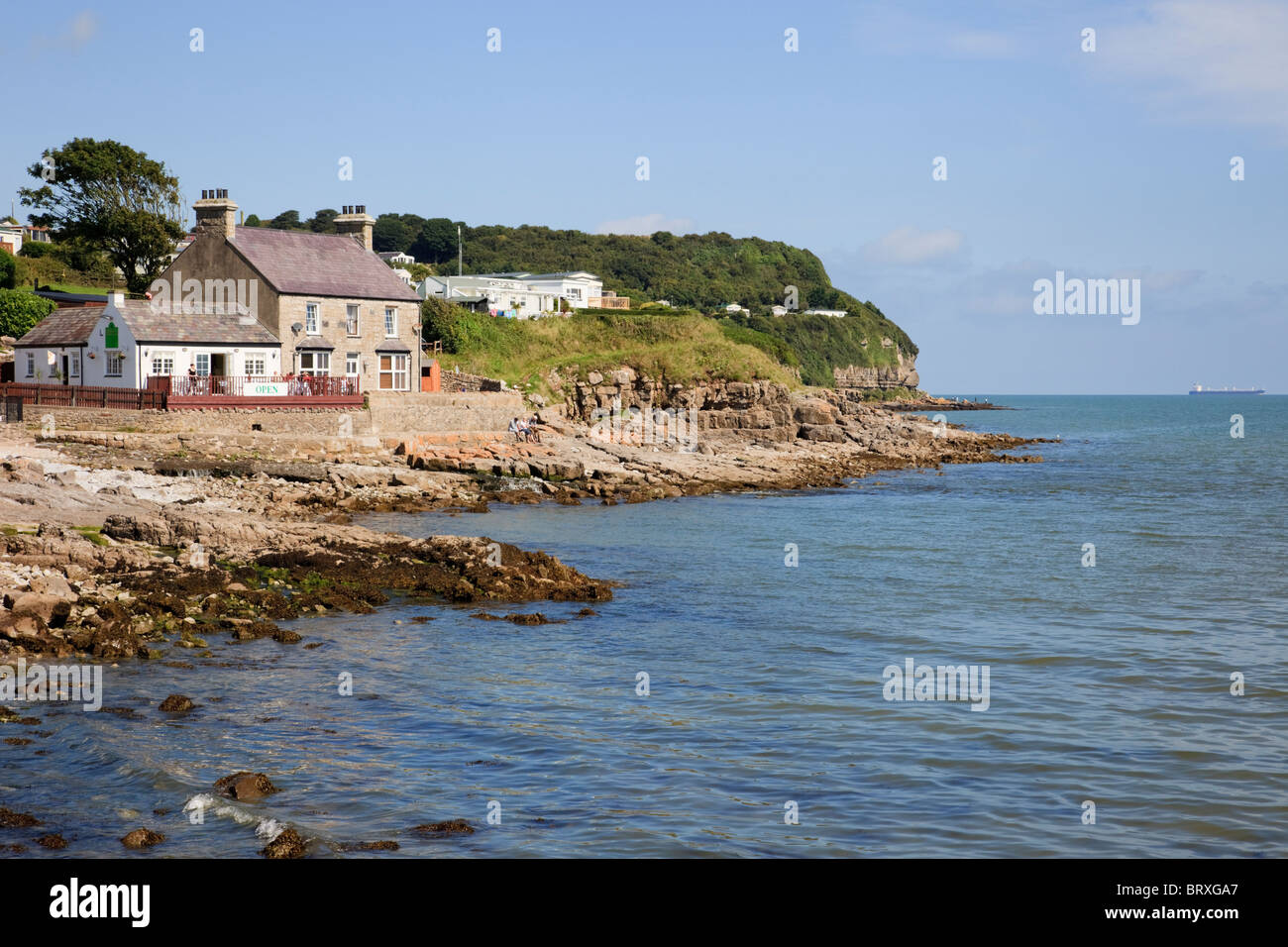 Benllech, Isle of Anglesey, North Wales, UK. Waterfront café on the ...