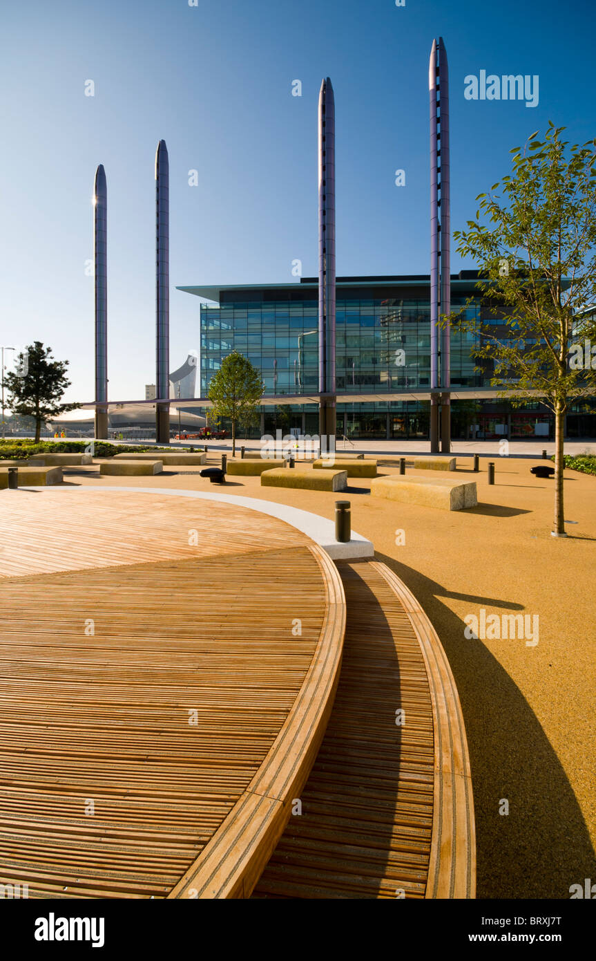MediaCityUK (BBC Quay House), seating and lighting columns from 'The ...