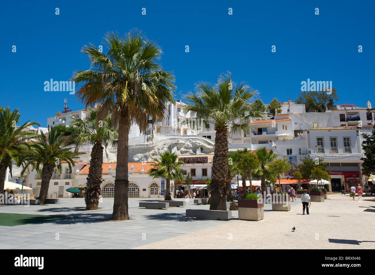 Albufeira square hi-res stock photography and images - Alamy