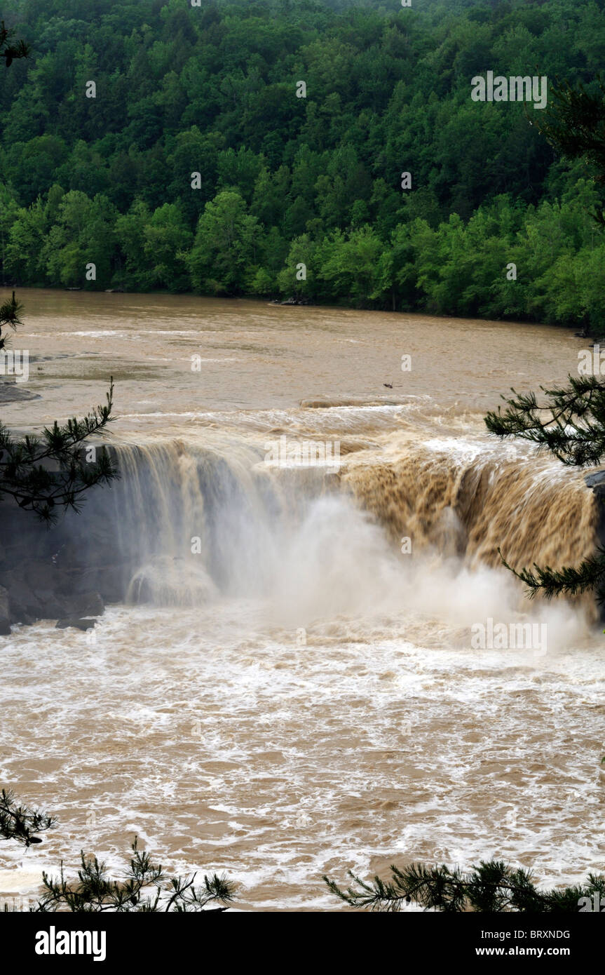 Cumberland Falls waterfall State Park Kentucky erosion river flood ...