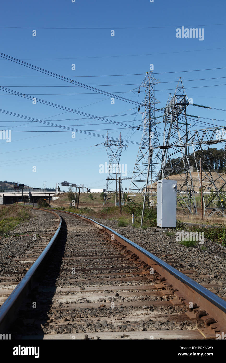 Electric tension towers hi-res stock photography and images - Alamy