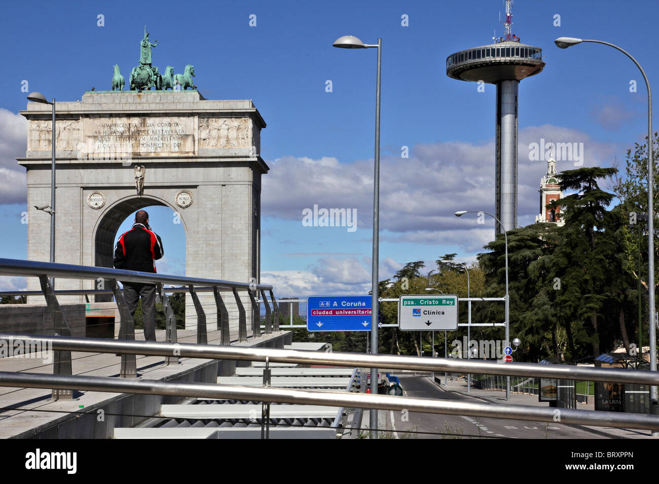 ARCO DE LA VICTORIA (TRIUMPHAL ARCH BUILT FOR FRANCO'S VICTORY IN 1939 ...