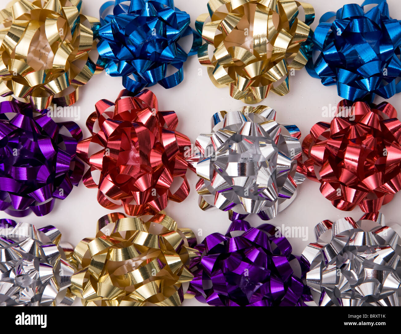 Row of bows hi-res stock photography and images - Alamy