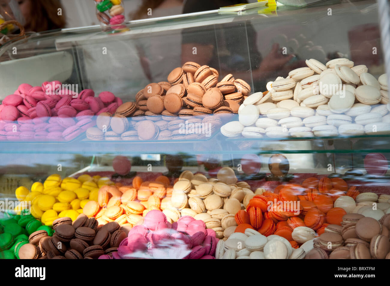 Macaroons on display, Paris, France Stock Photo - Alamy
