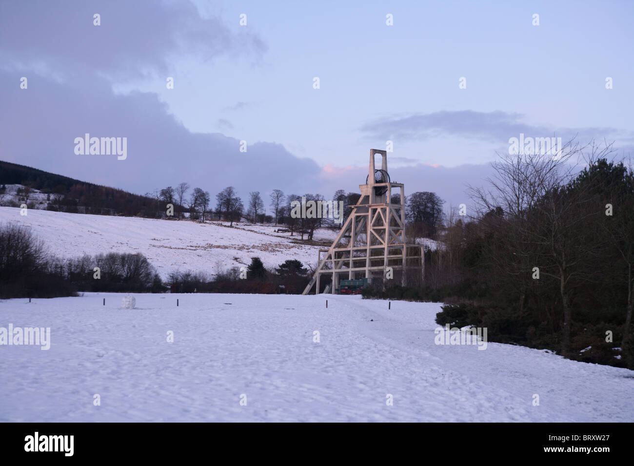 Pithead winding gear hi-res stock photography and images - Alamy