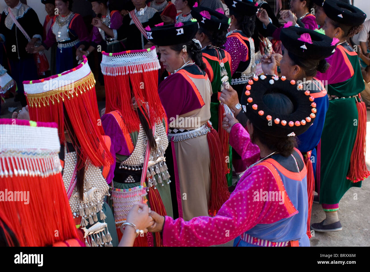 Lisu traditional festival hi-res stock photography and images - Alamy