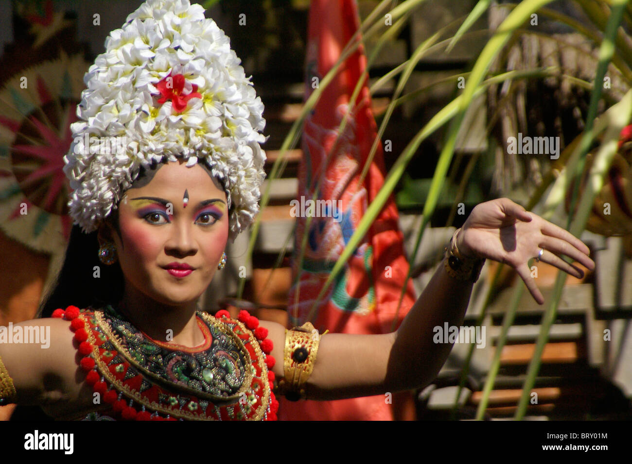 Balinese dancer, Indonesia Stock Photo - Alamy