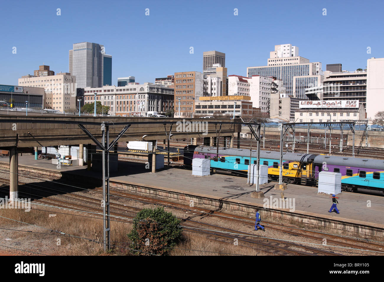 VIEW OF THE TRAIN STATION AND THE JOHANNESBURG CITY CENTER, JO'BURG ...