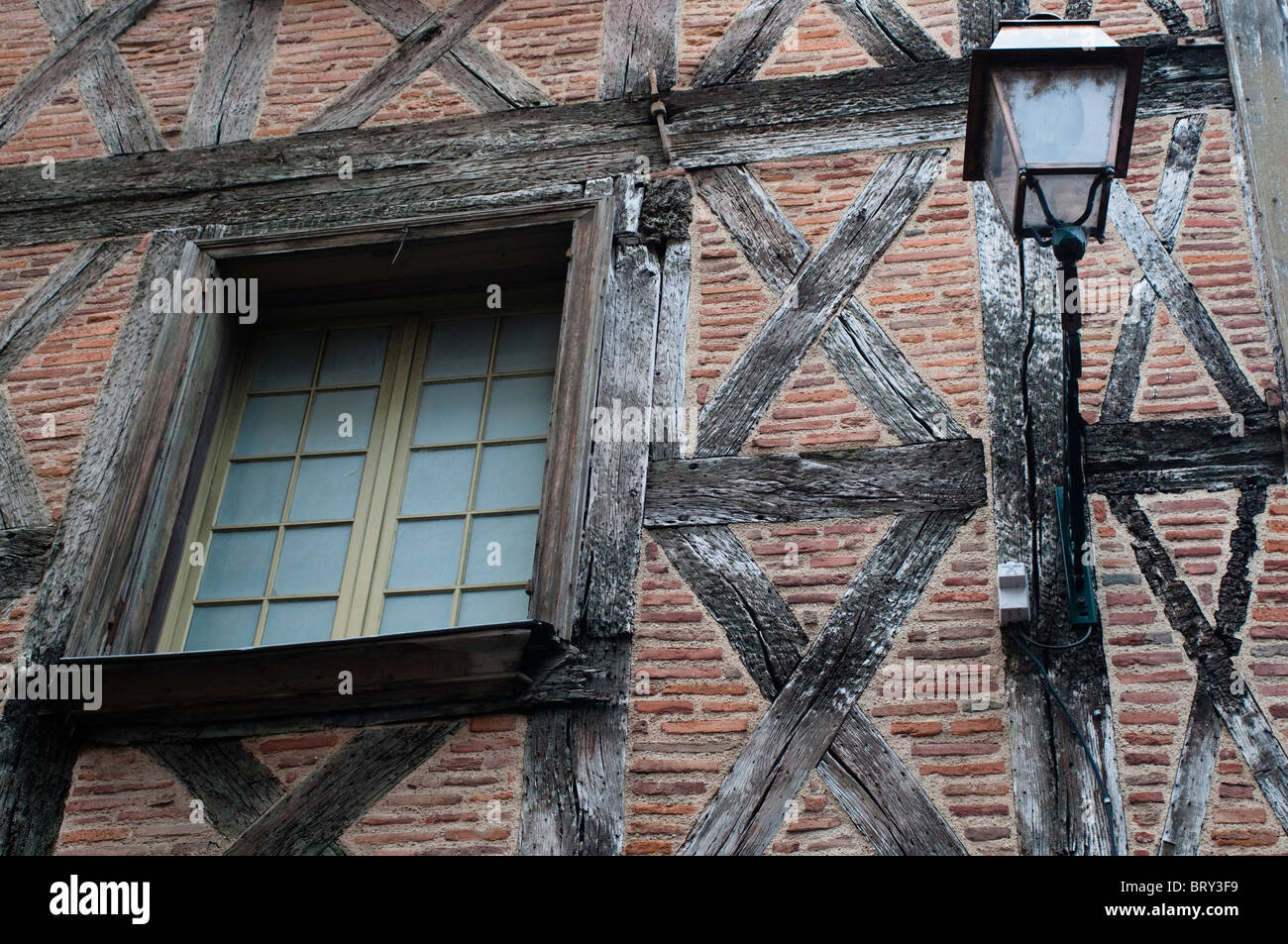15th century house hi-res stock photography and images - Alamy