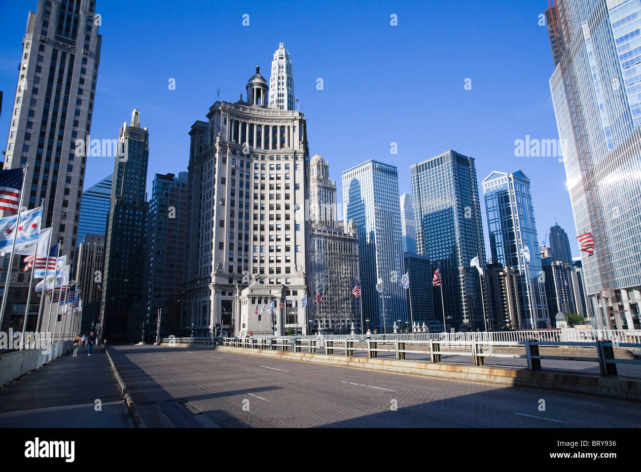 Cityscape image chicago downtown hi-res stock photography and images ...
