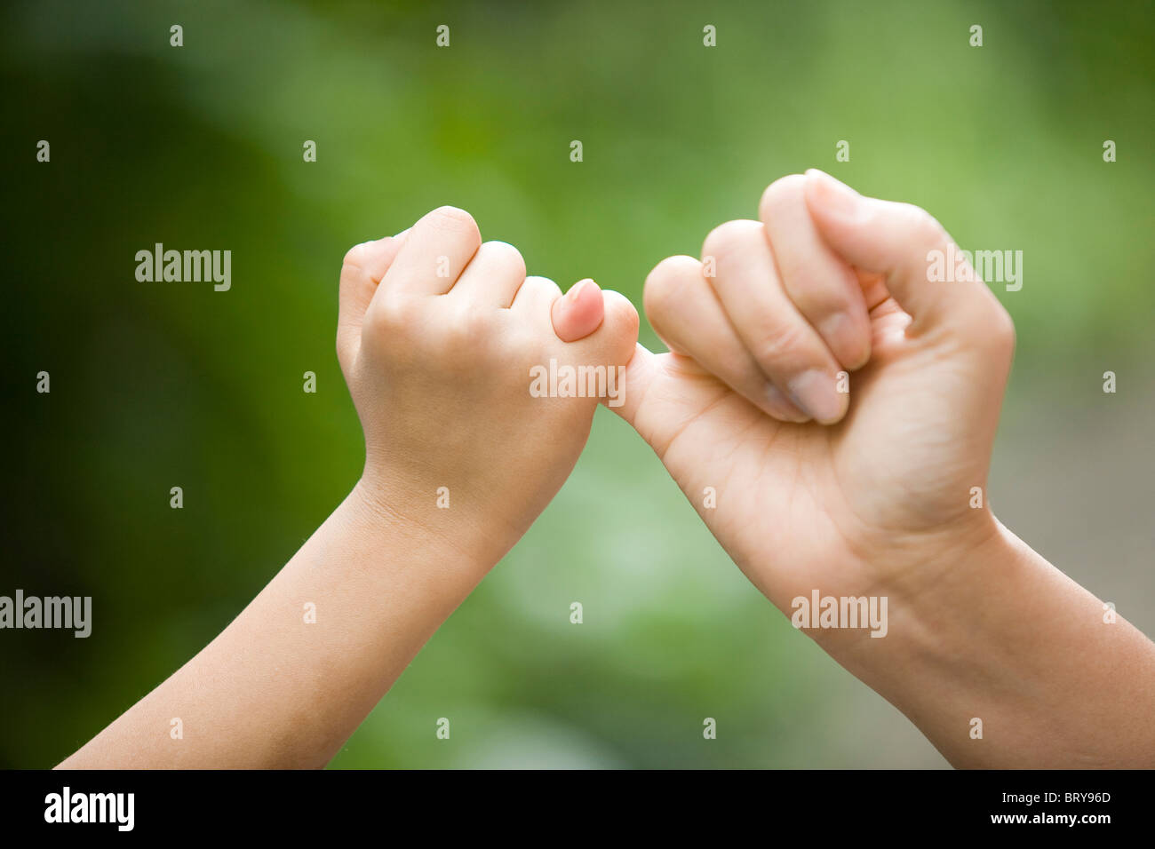 Pinky promise hi-res stock photography and images - Alamy